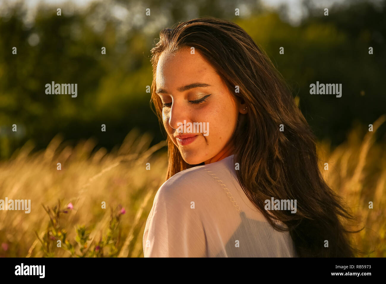 Stunning model hi-res stock photography and images - Alamy