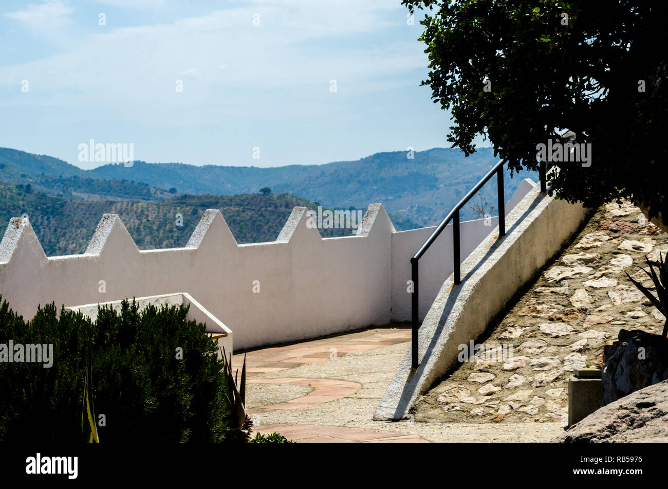 Defensive wall segment hi-res stock photography and images - Alamy
