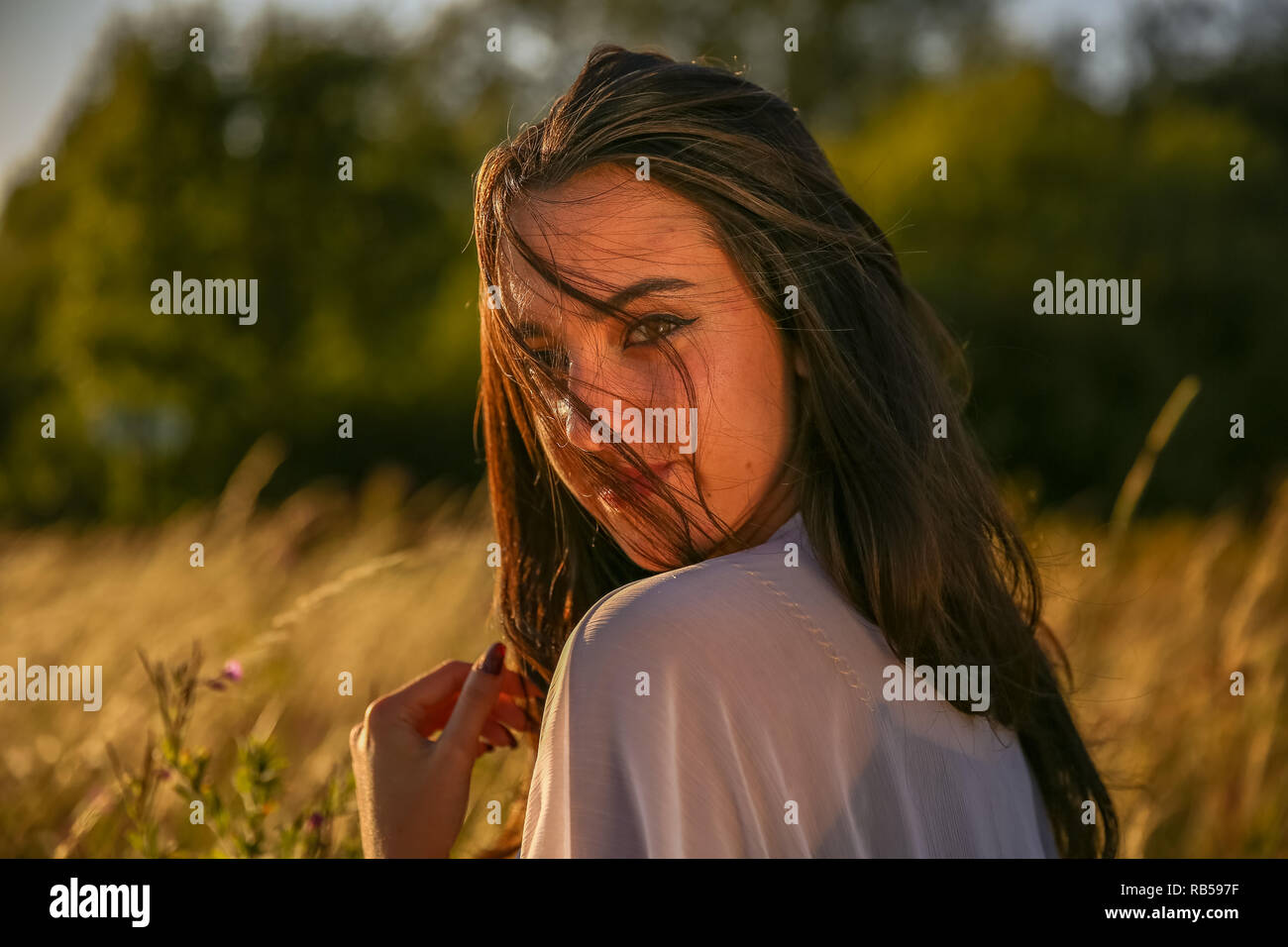 Stunning model hi-res stock photography and images - Alamy