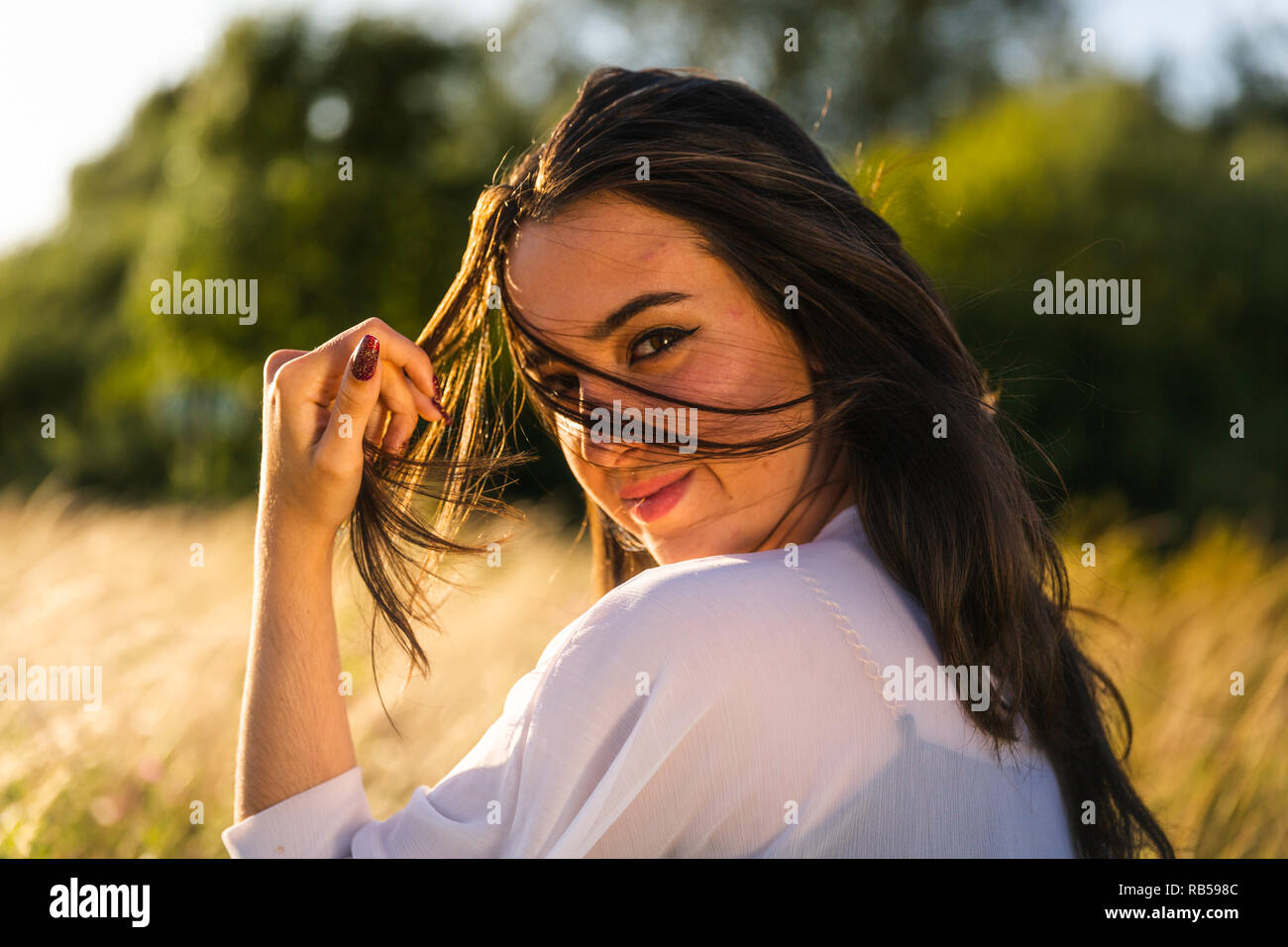 Dark skin female model hi-res stock photography and images - Alamy