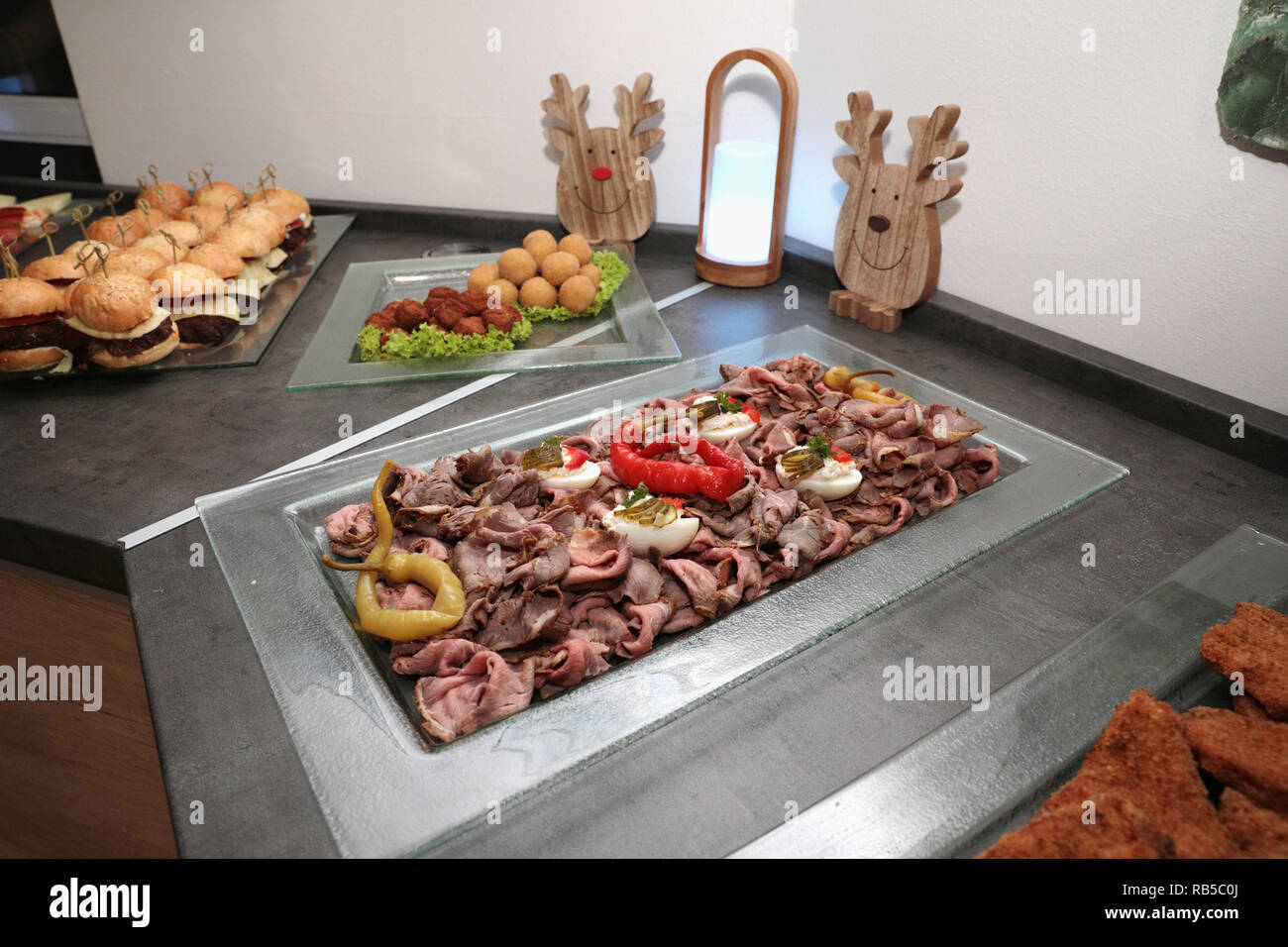 Groups of Buffet in the luxury Restaurant Stock Photo - Alamy