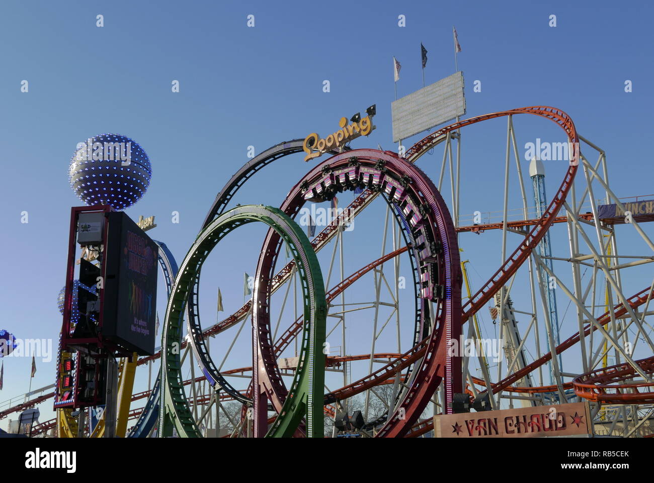 World’s largest transportable roller coaster at Hyde Park Winter ...