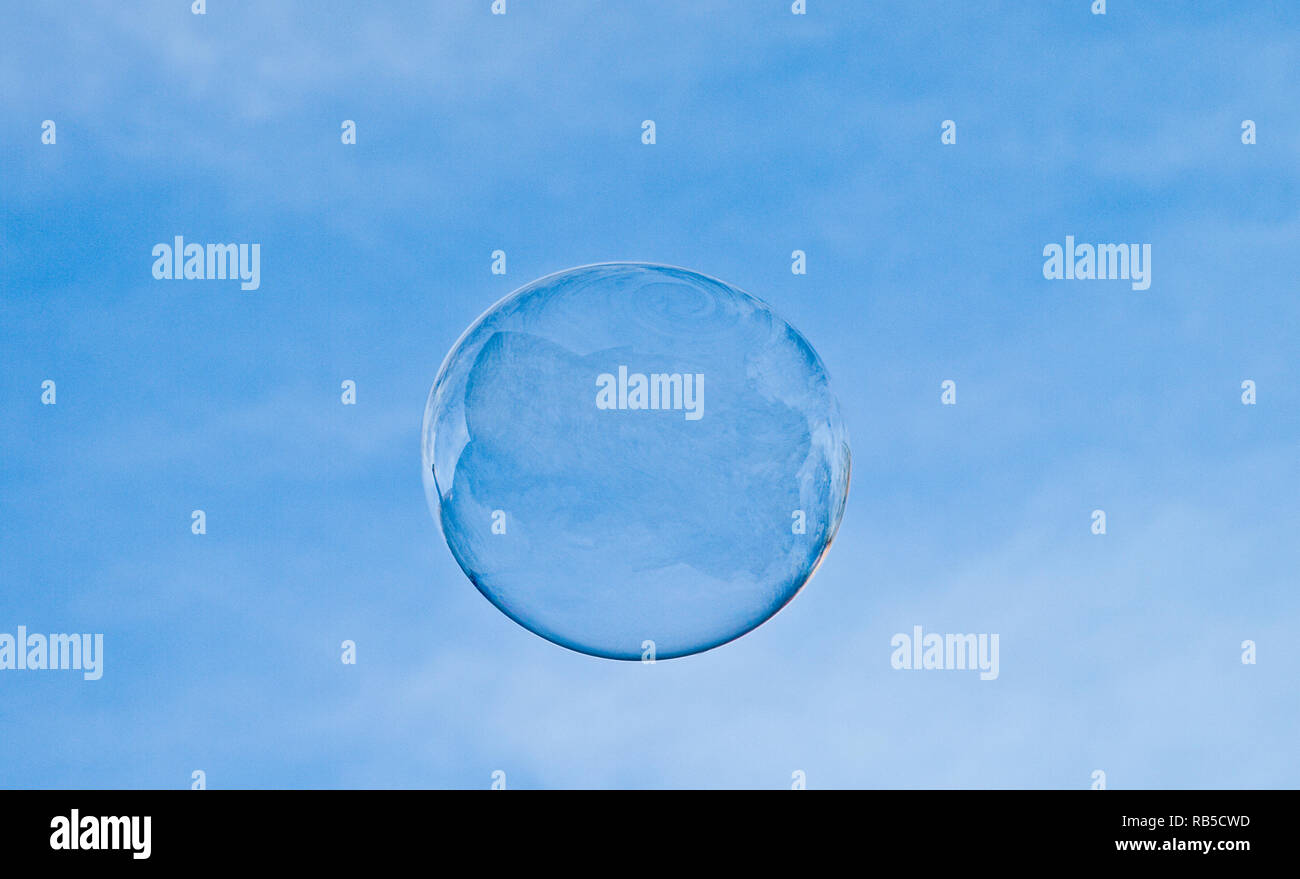 Soap balloon hi-res stock photography and images - Alamy