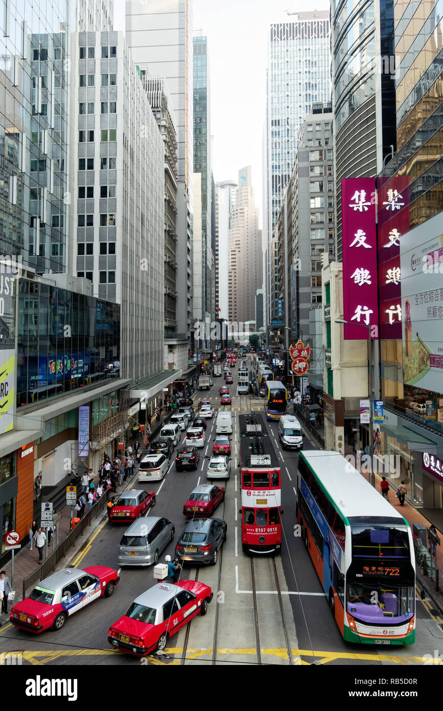 Red taxi hong kong hi-res stock photography and images - Alamy