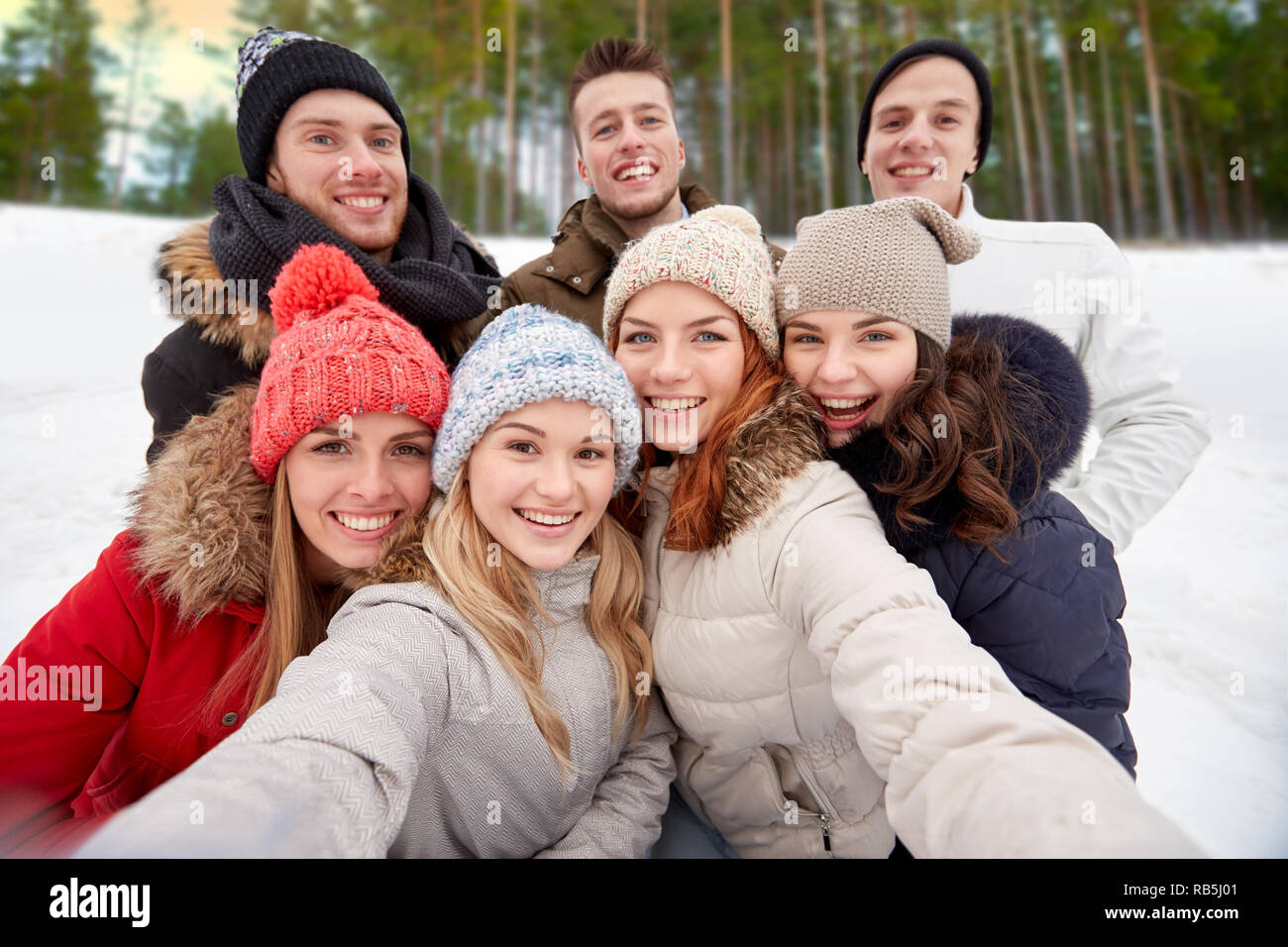 Group selfie teen hi-res stock photography and images - Alamy