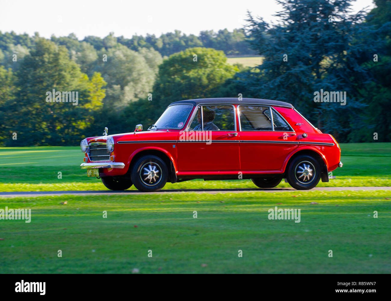 1971 austin 1300 hi-res stock photography and images - Alamy