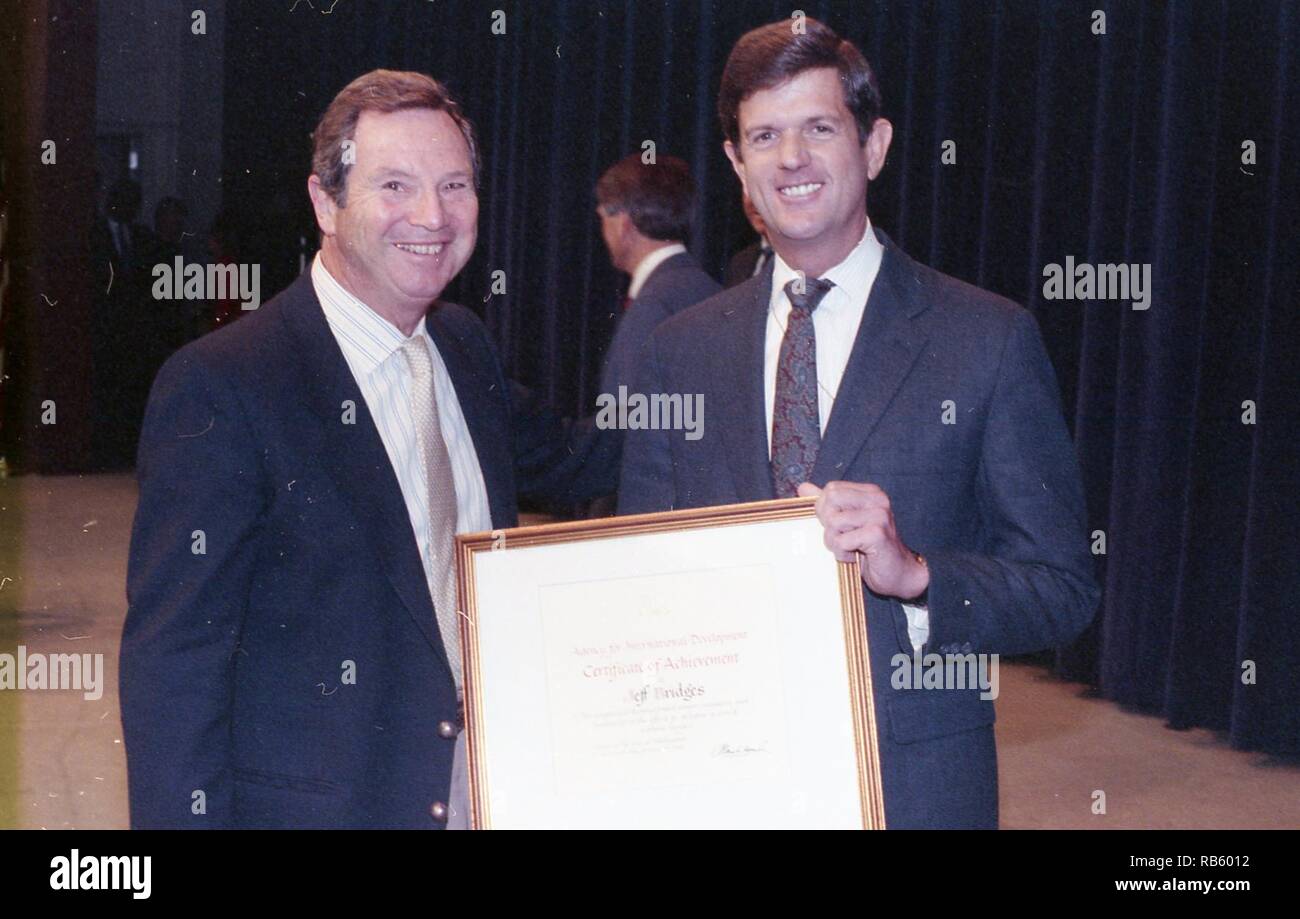 End World Hunger - Giving awards and recognition Stock Photo - Alamy