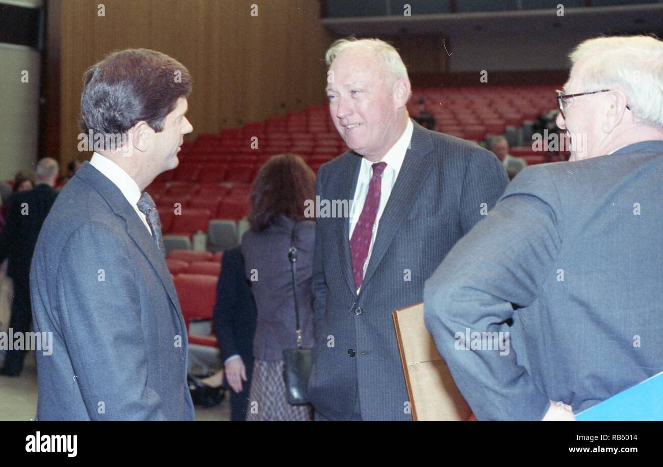 End World Hunger - Interactions after awards ceremony Stock Photo - Alamy