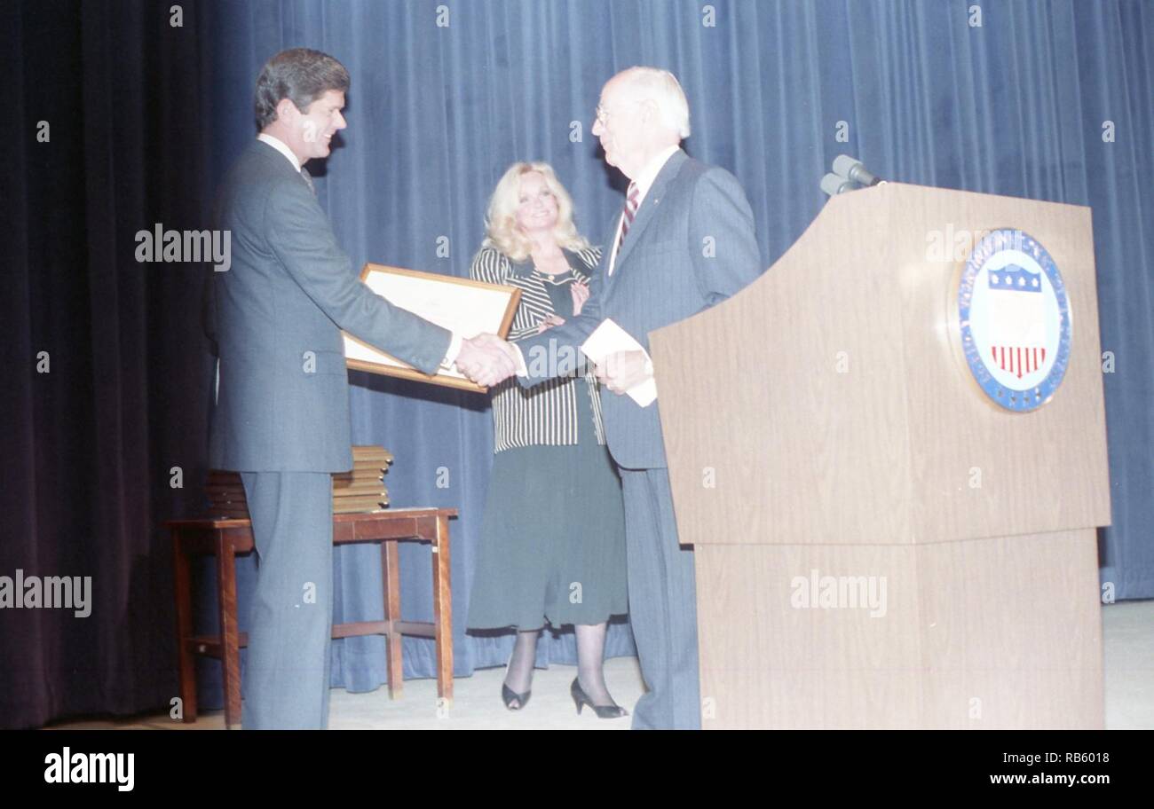 End World Hunger - Giving awards and recognition Stock Photo - Alamy