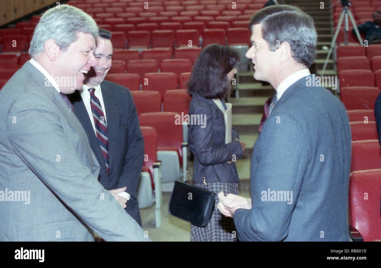 End World Hunger - Interactions after awards ceremony Stock Photo - Alamy