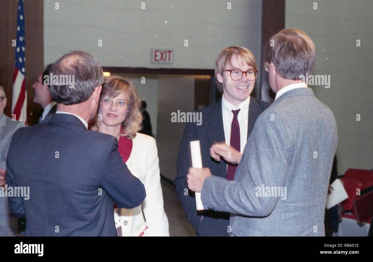 End World Hunger - Interactions after awards ceremony Stock Photo - Alamy
