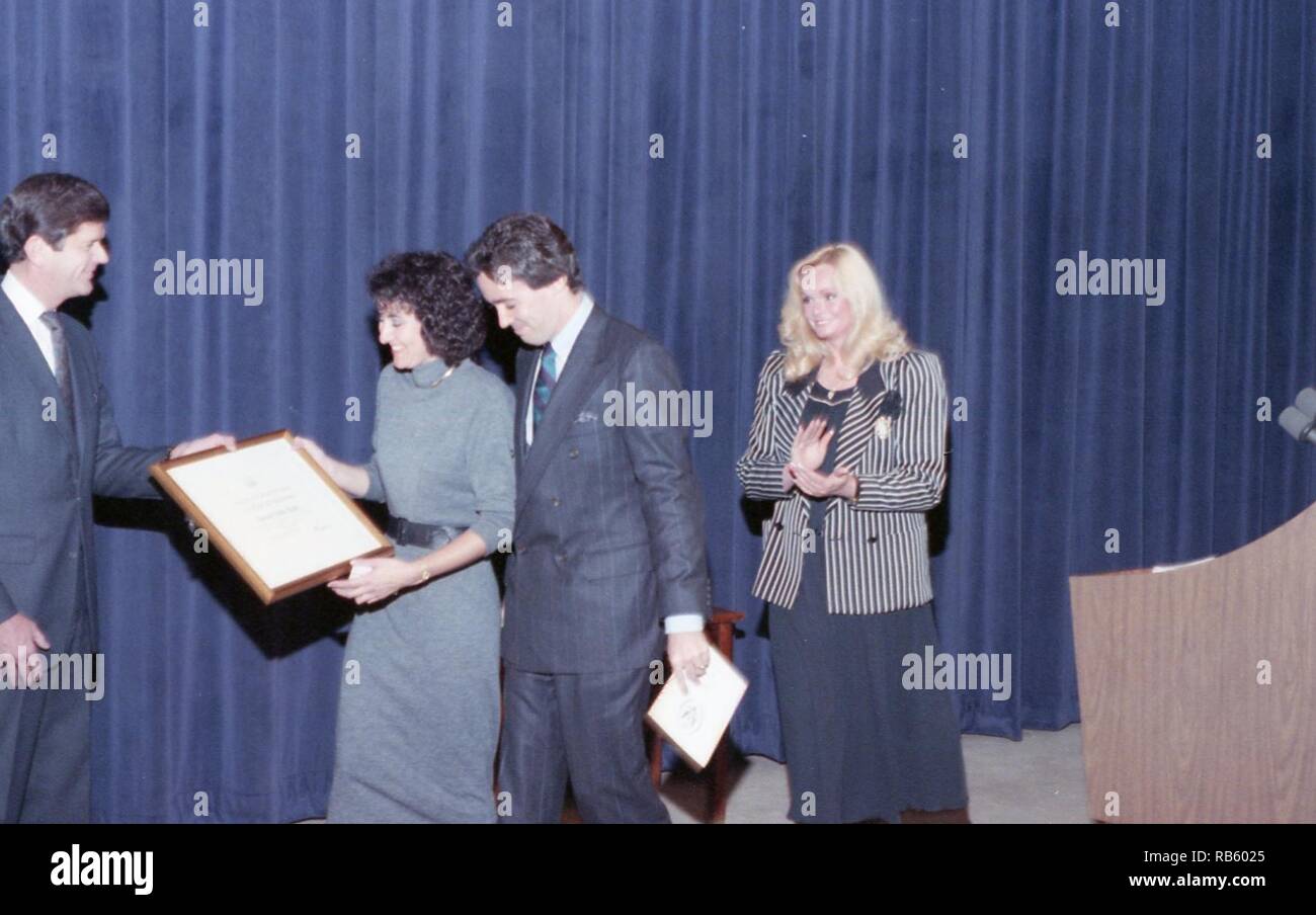 End World Hunger - Giving awards and recognition Stock Photo - Alamy