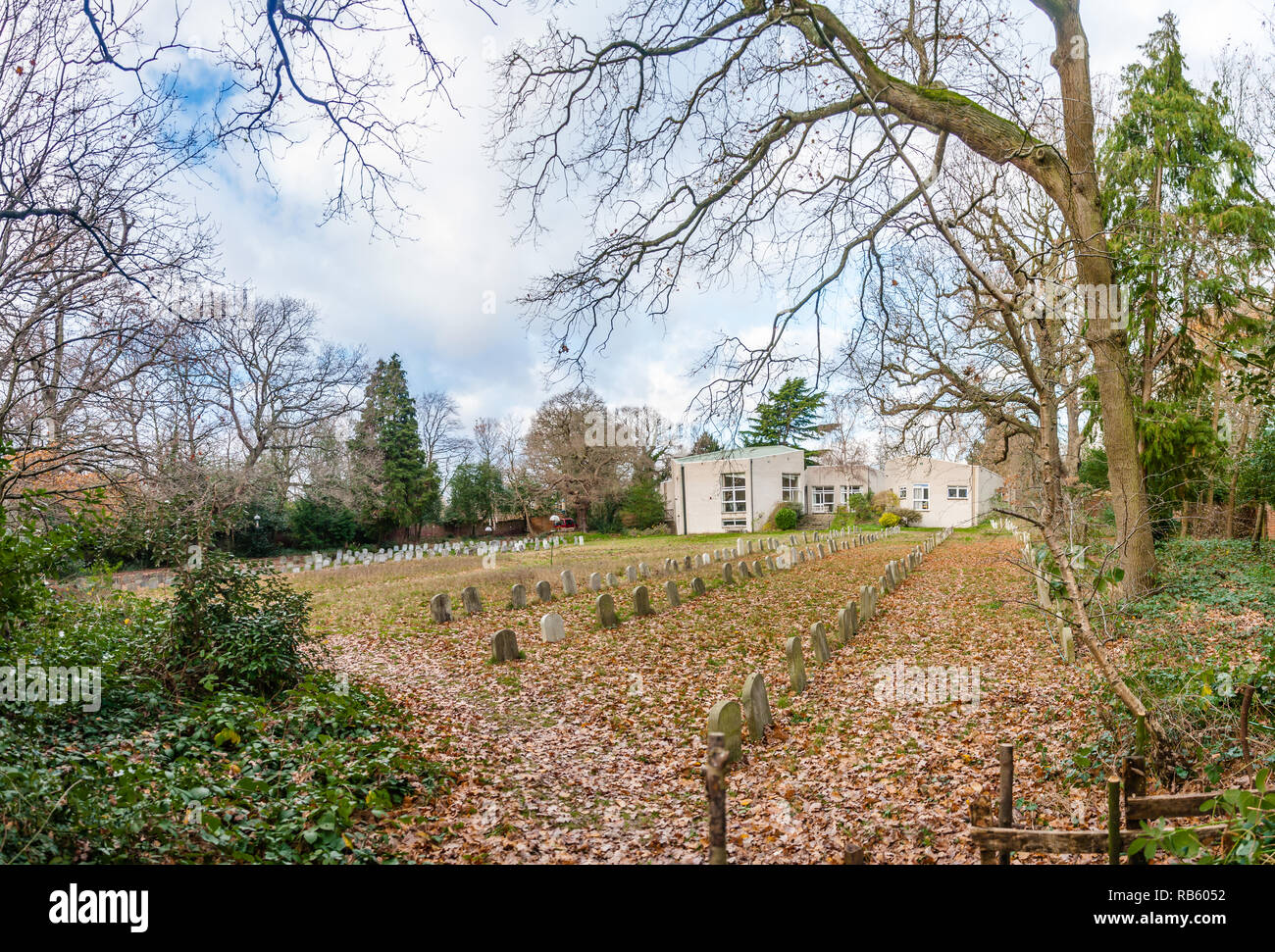 Quaker cemetery hi-res stock photography and images - Alamy