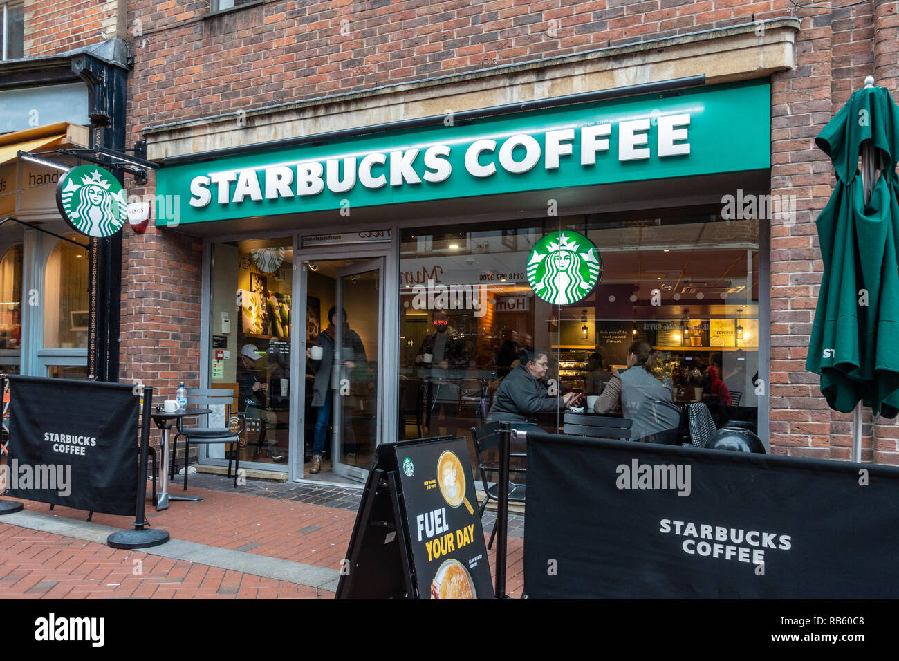 Starbucks shop front reading hi-res stock photography and images - Alamy