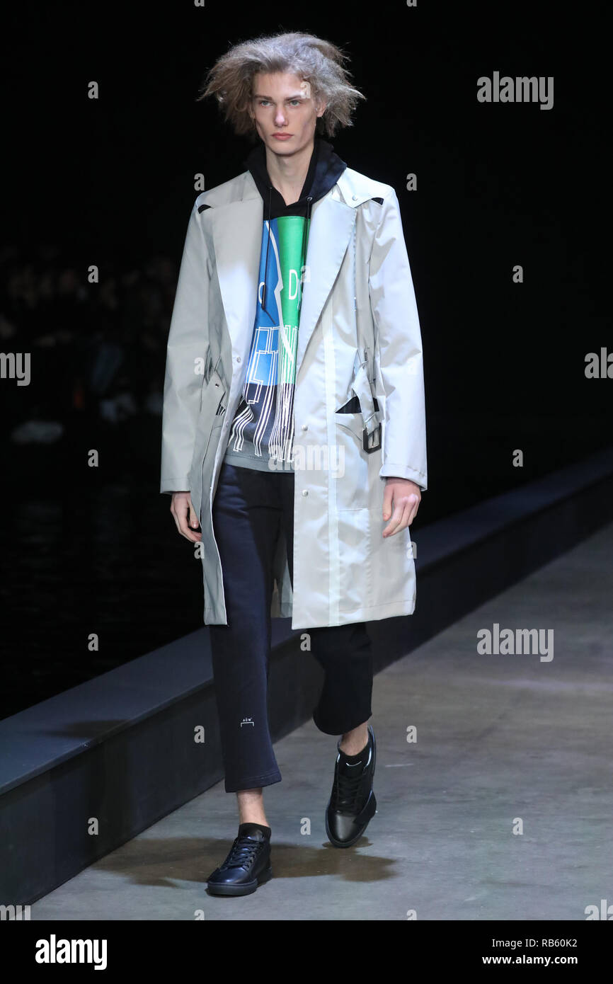 Models on the catwalk during the A-COLD-WALL* at London Fashion Week ...