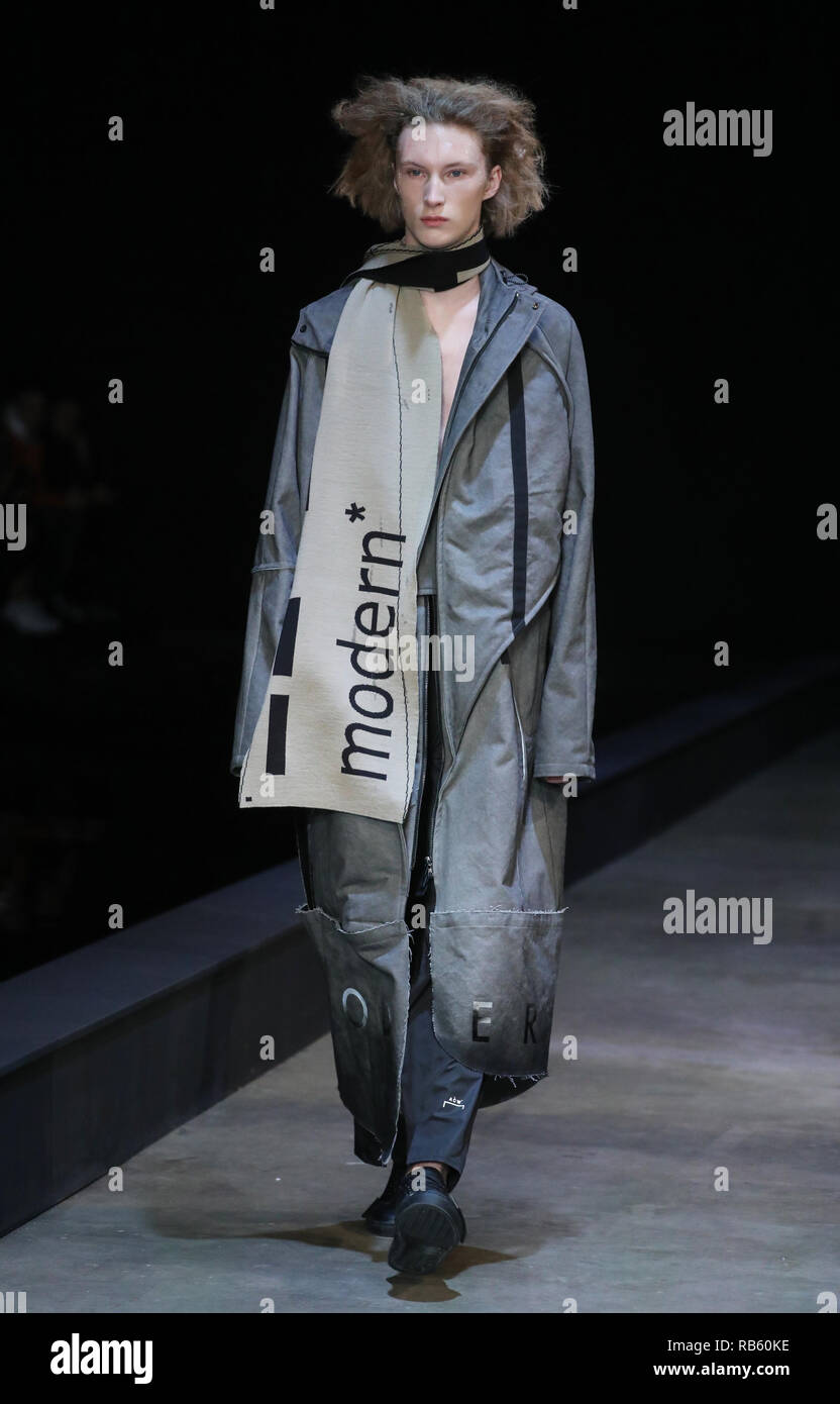 Models on the catwalk during the A-COLD-WALL* at London Fashion Week ...