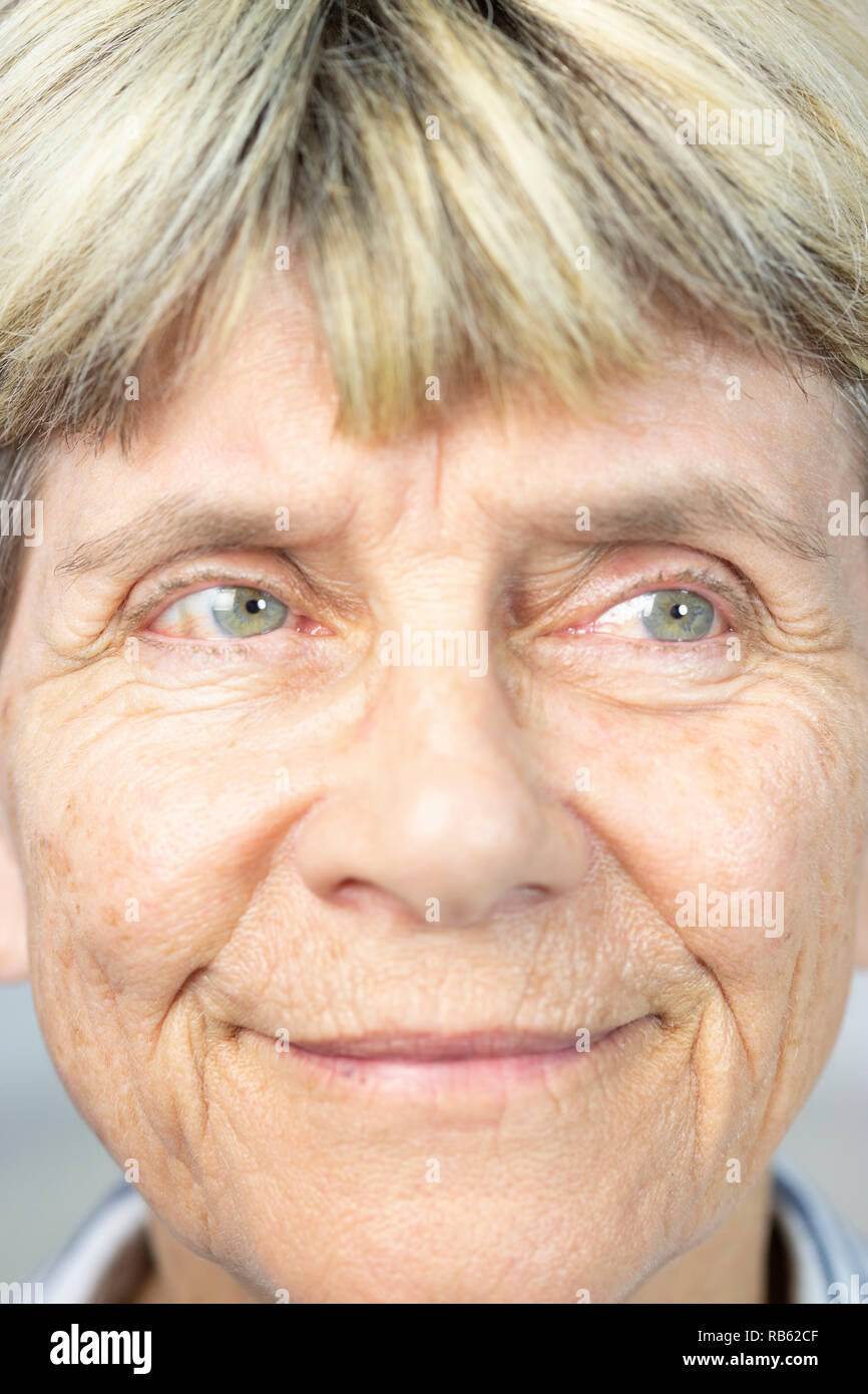 Face of old woman Stock Photo - Alamy