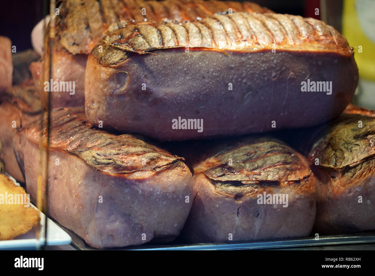 Bratwurst stall in christmas market hi-res stock photography and images ...