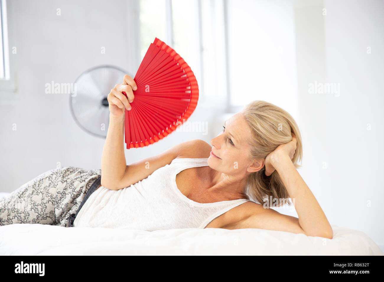 Woman hot fan 50 hi-res stock photography and images - Alamy