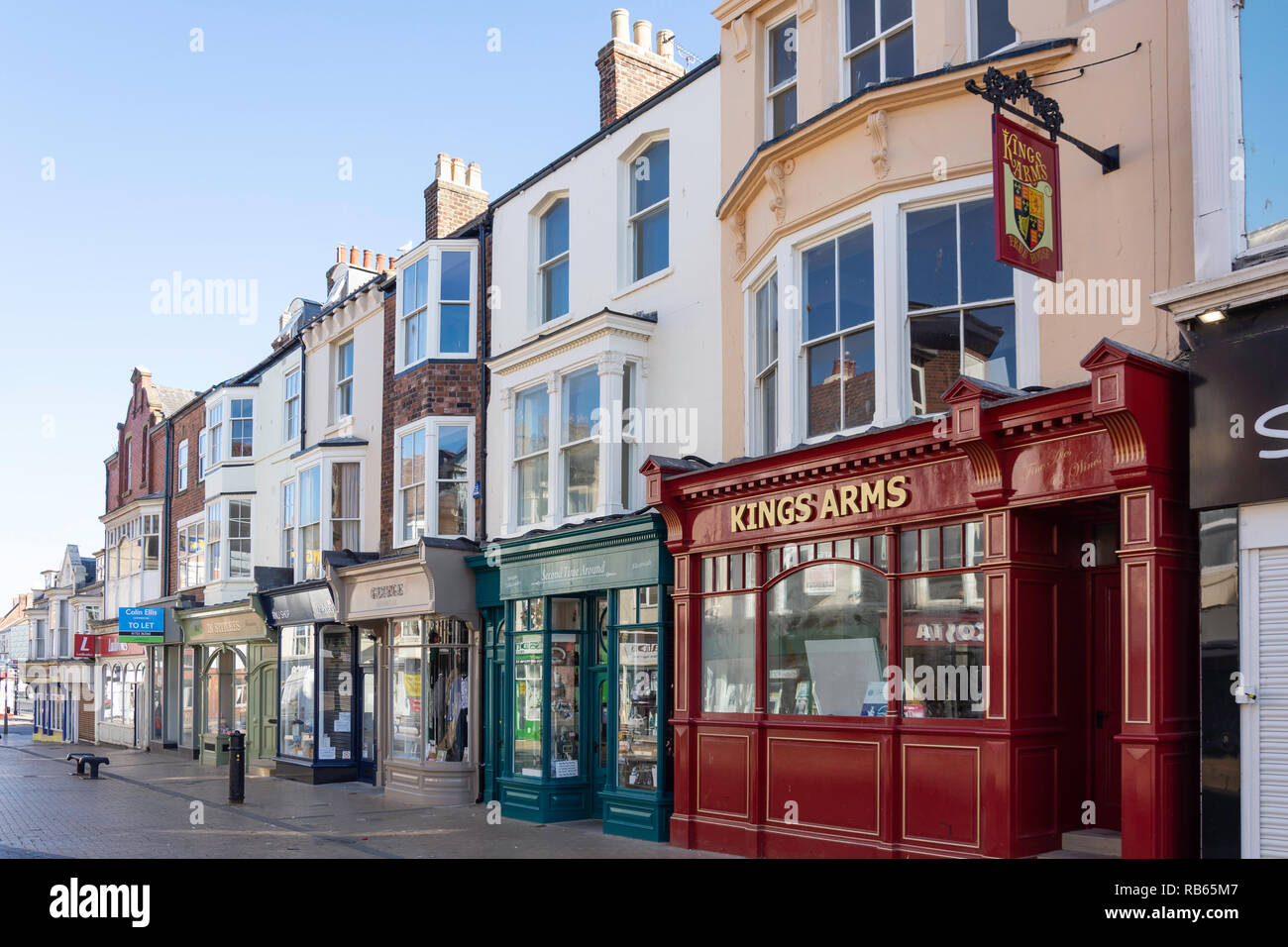 King street bridlington town centre hi-res stock photography and images ...