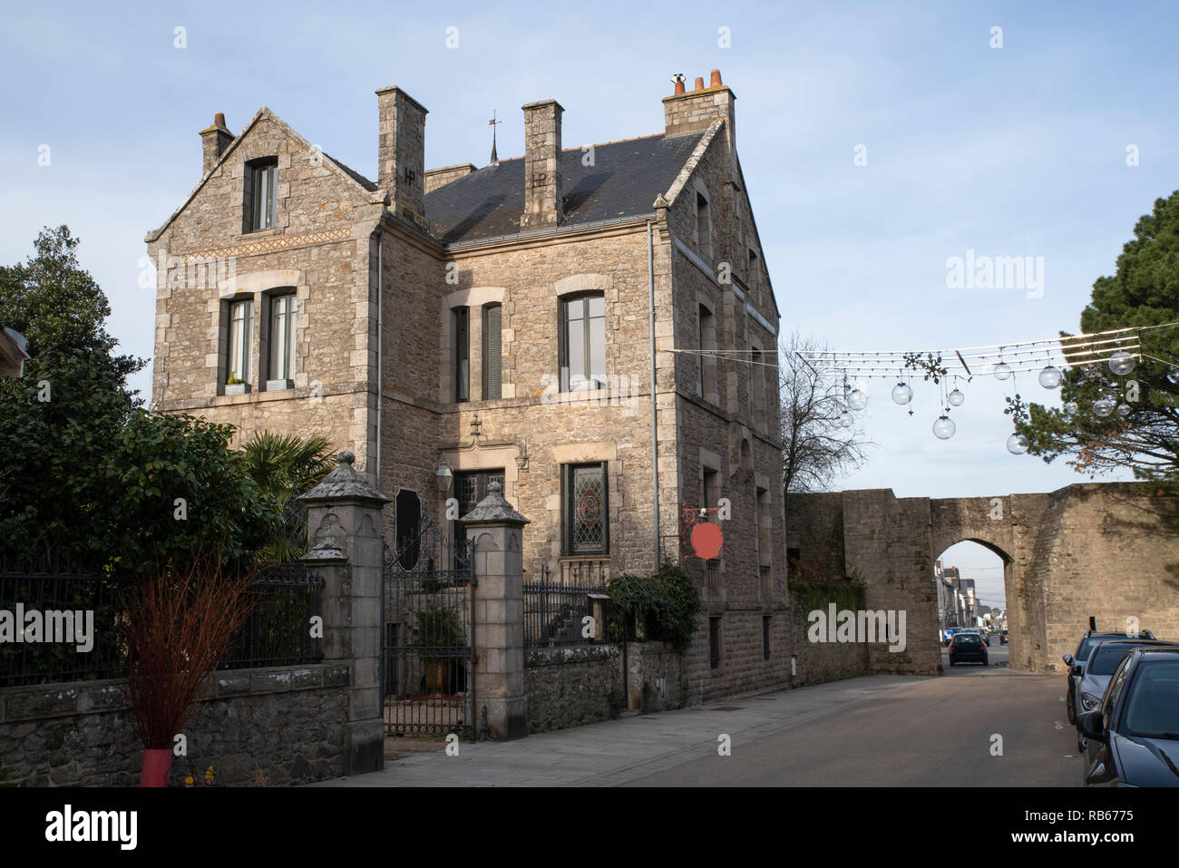 Typical Breton stone house Stock Photo - Alamy
