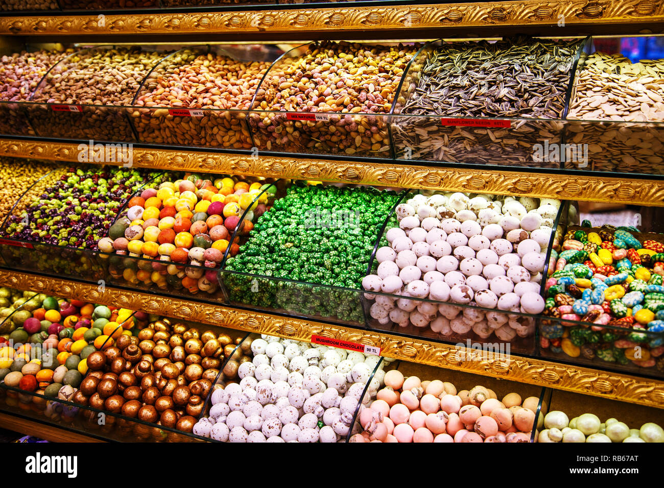 Grand bazaar istanbul sweets hi-res stock photography and images - Alamy