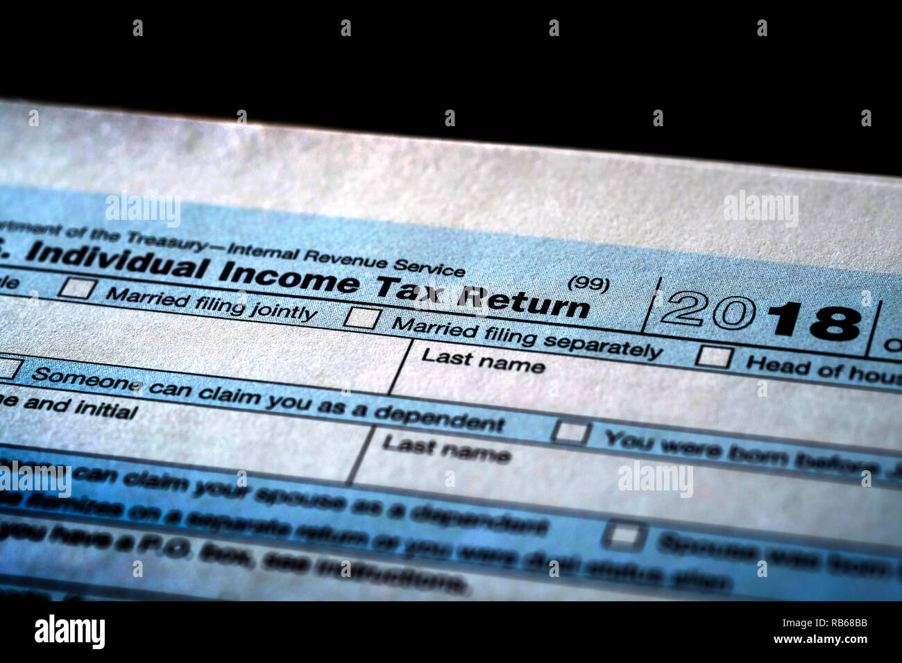 Income tax forms hi-res stock photography and images - Alamy