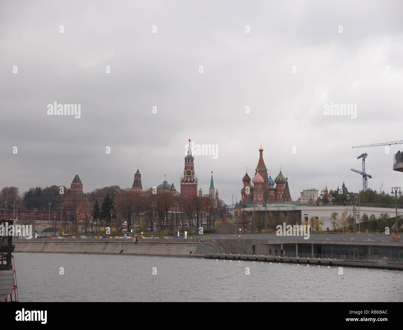 Gray and dark day moscow river bay kremlin panorama Stock Photo - Alamy
