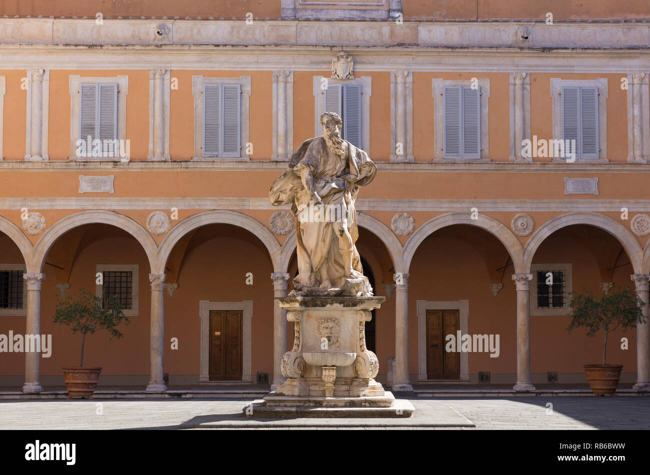 Caritas italy hi-res stock photography and images - Alamy