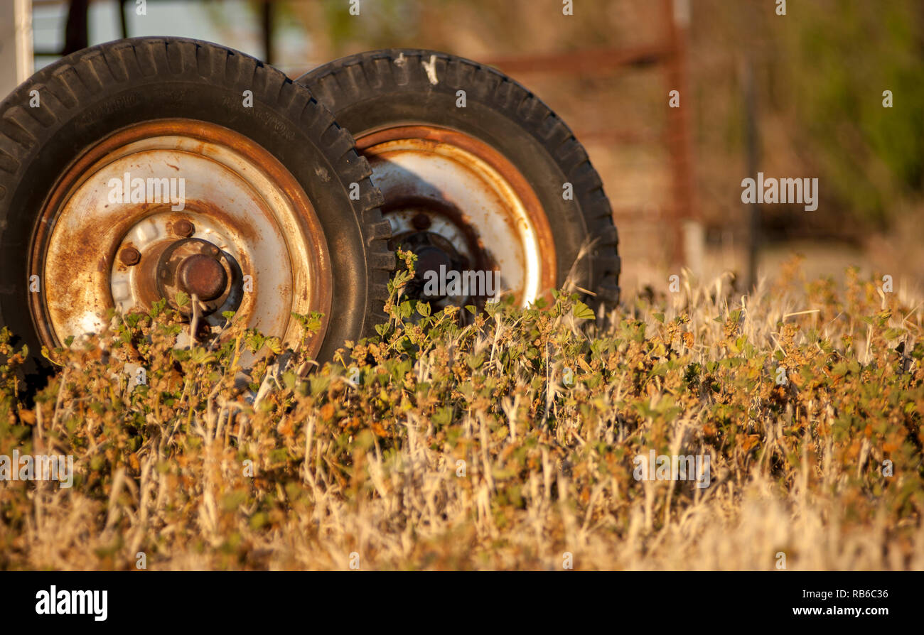 Dark tires hi-res stock photography and images - Alamy