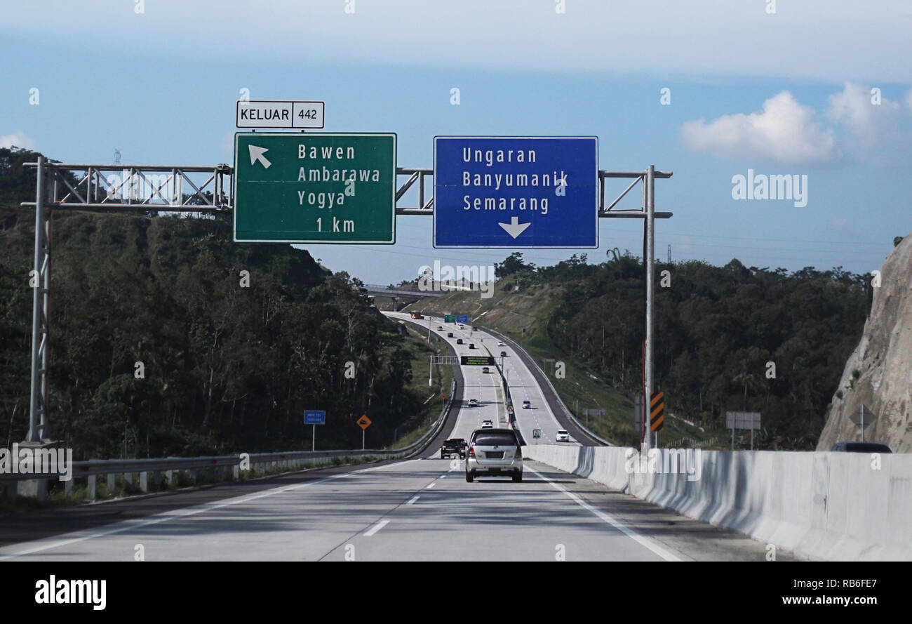 Central Java, Indonesia. 6th Jan, 2019. Vehicles are seen passing ...
