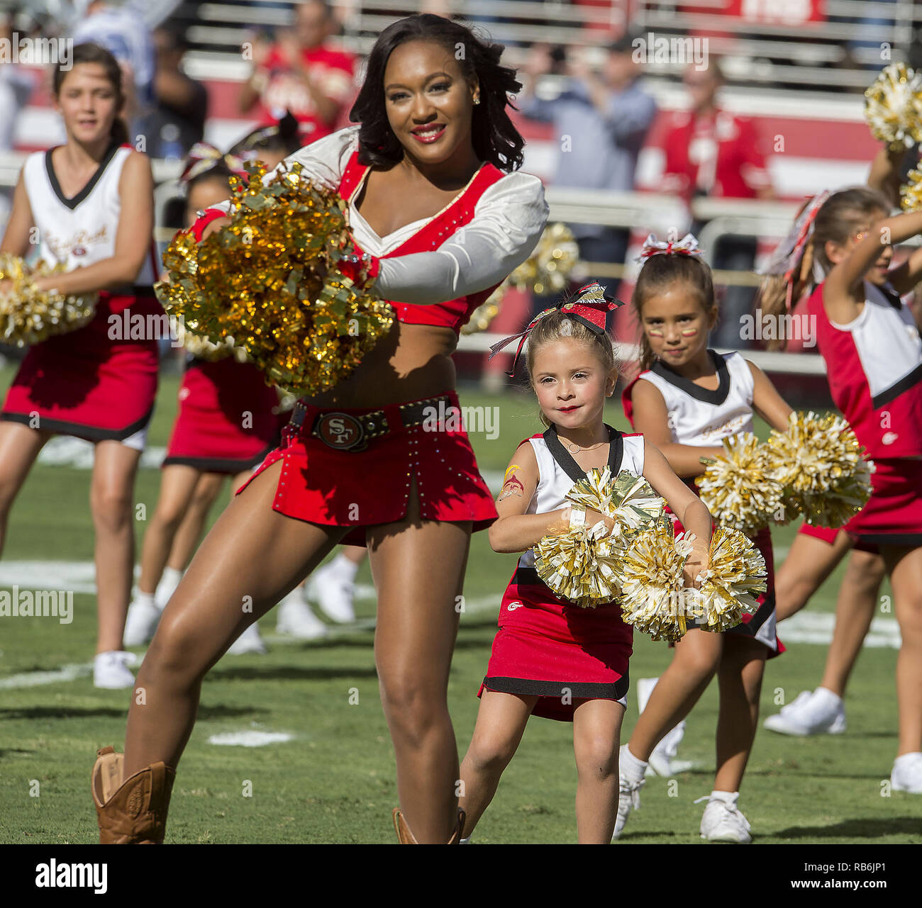 The san francisco 49ers cheerleaders hi-res stock photography and ...