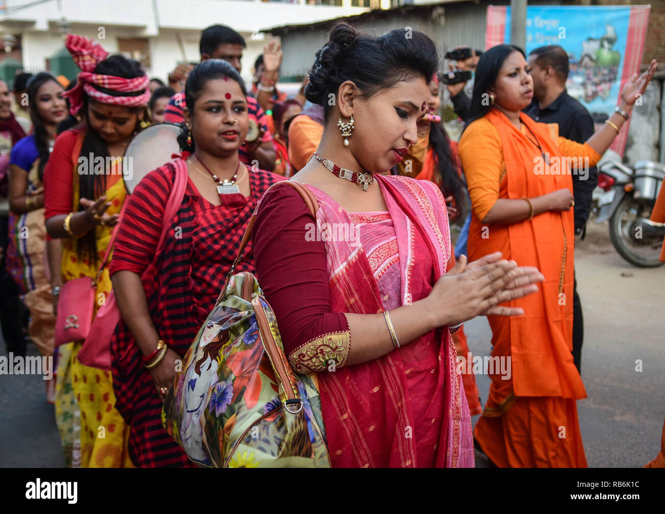 Mystic singer hi-res stock photography and images - Alamy