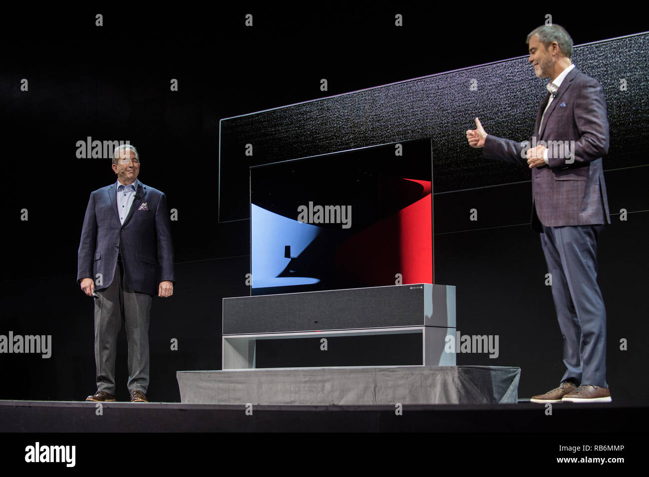 Lg ces hi-res stock photography and images - Alamy