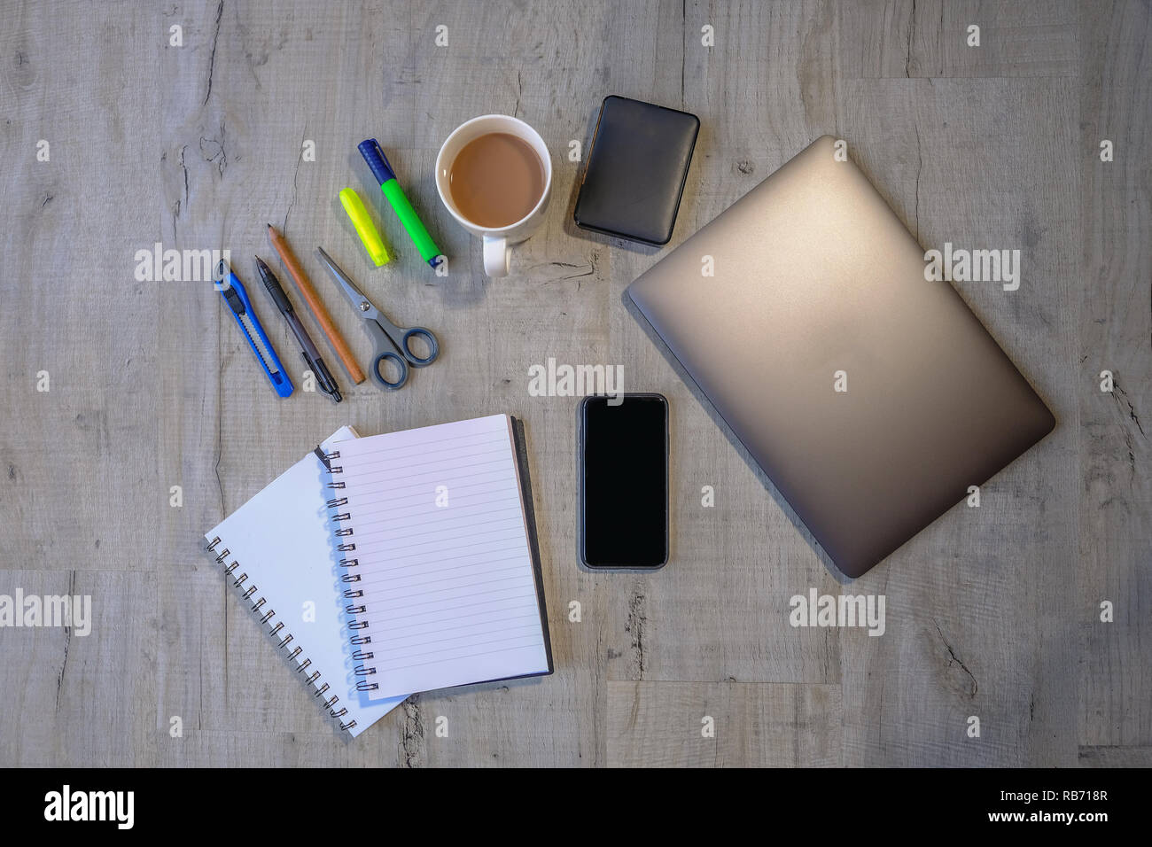 Computer assignment hi-res stock photography and images - Alamy