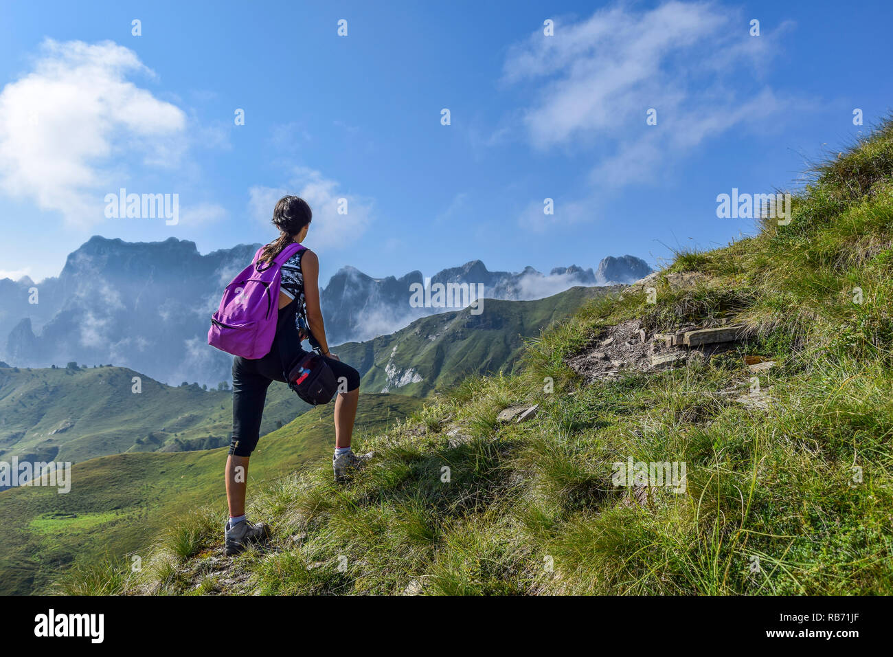Women climbing mountain hi-res stock photography and images - Alamy