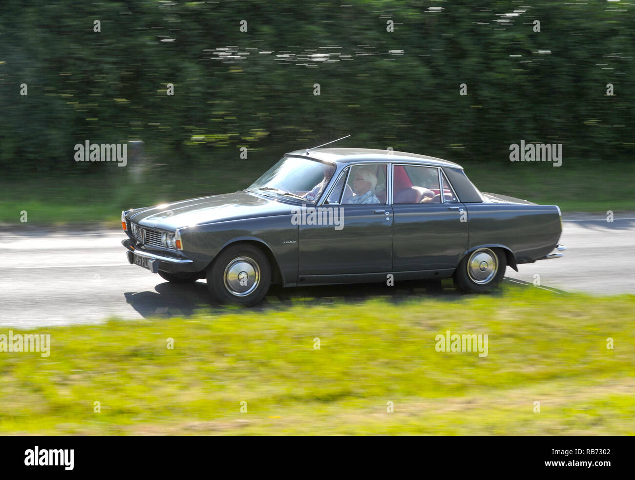 Rover p6 1960s hi-res stock photography and images - Alamy