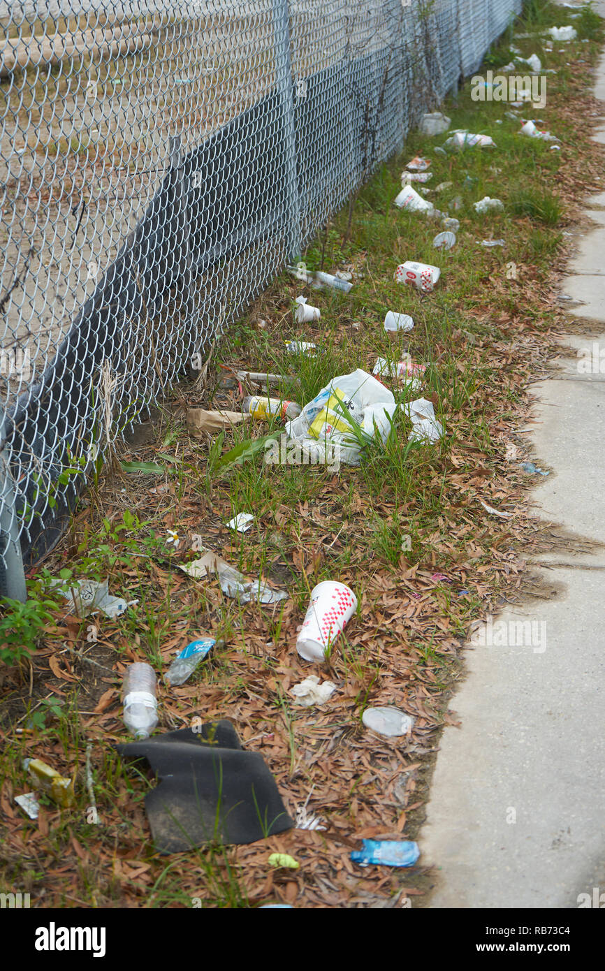 Plastic bottles thrown trash hi-res stock photography and images - Alamy