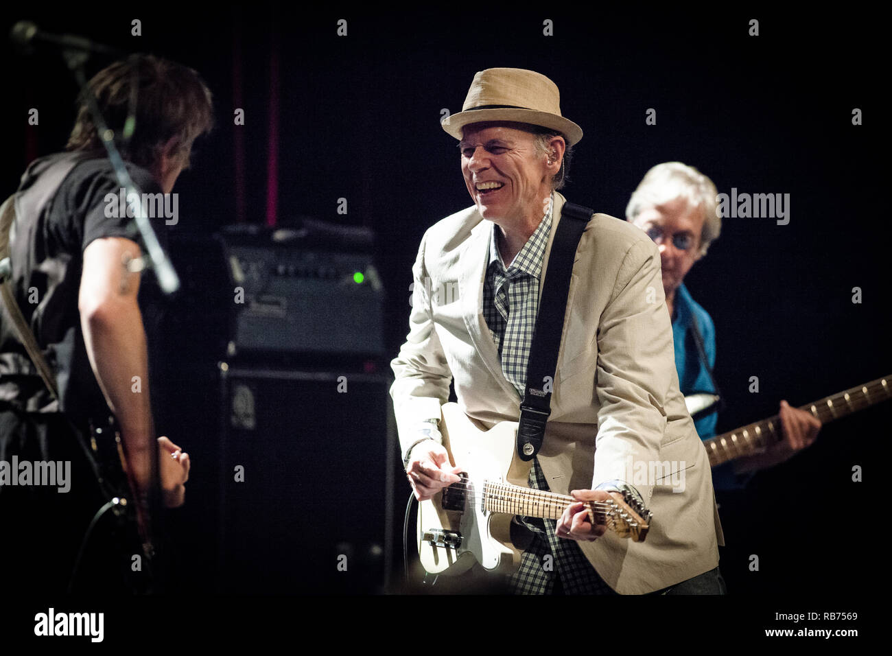 John hiatt hi-res stock photography and images - Alamy
