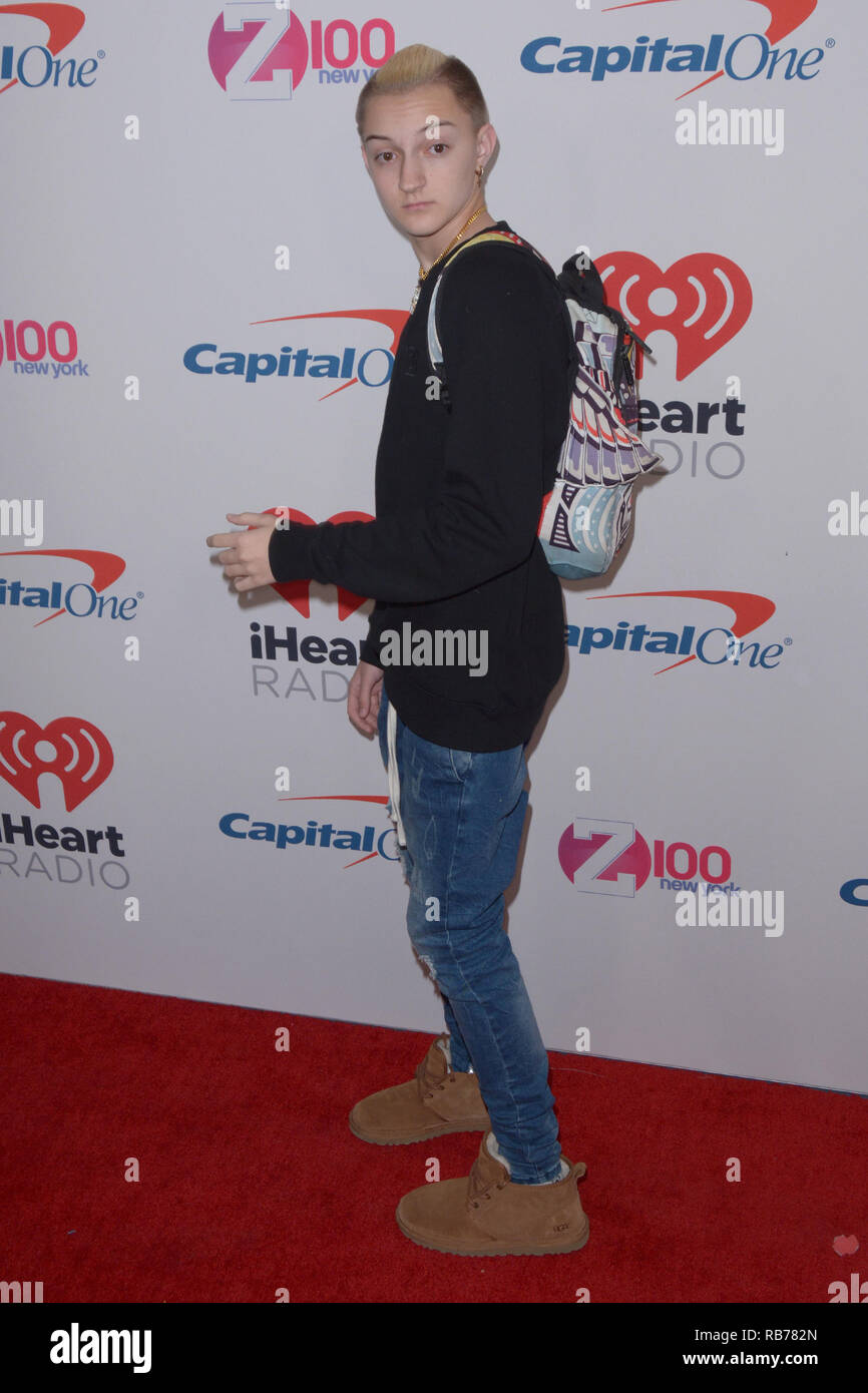 Russell horning hi-res stock photography and images - Alamy