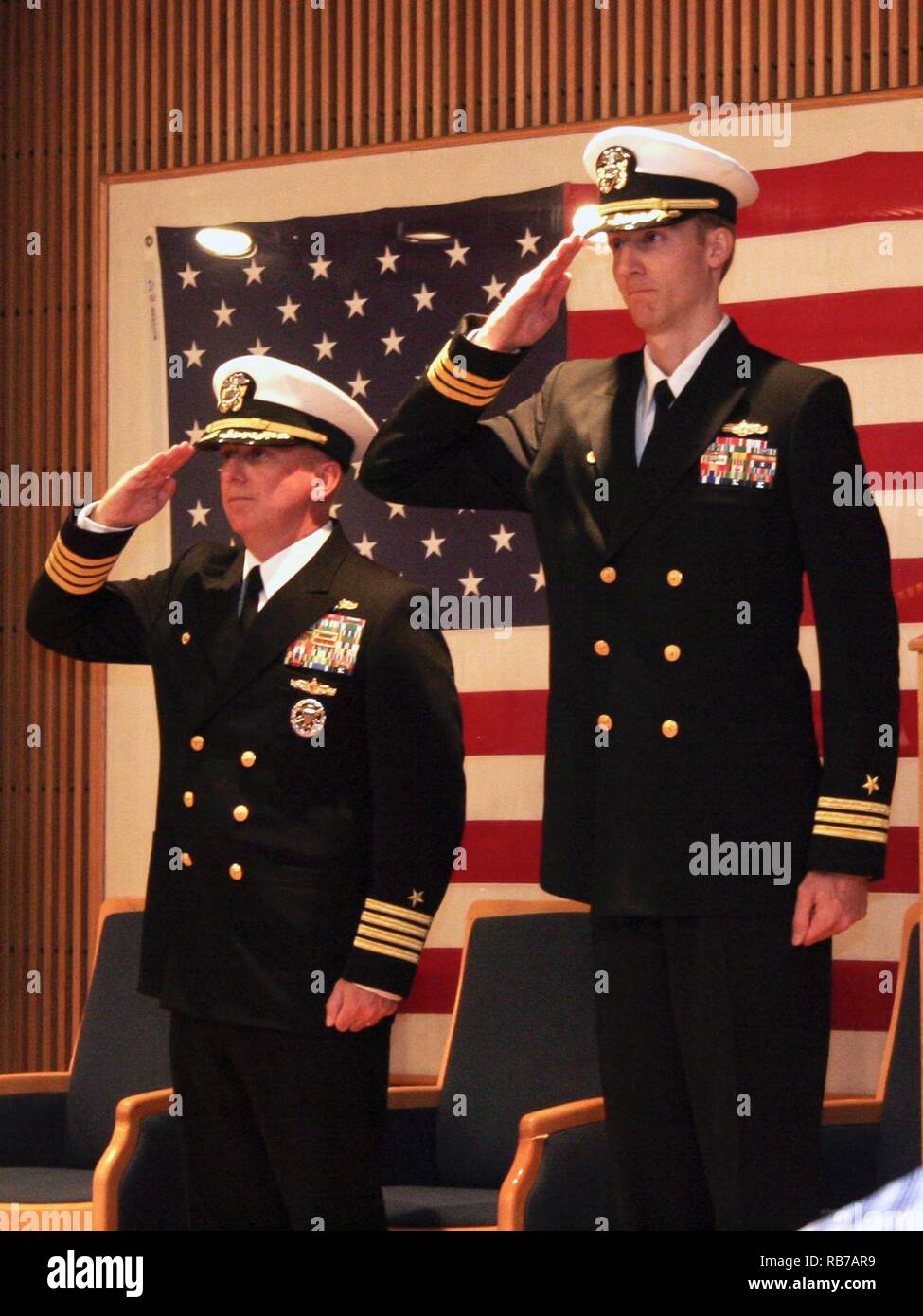 VIRGINIA BEACH, Va. (Dec. 1, 2016) Cmdr. Andrew Boyden, commanding ...
