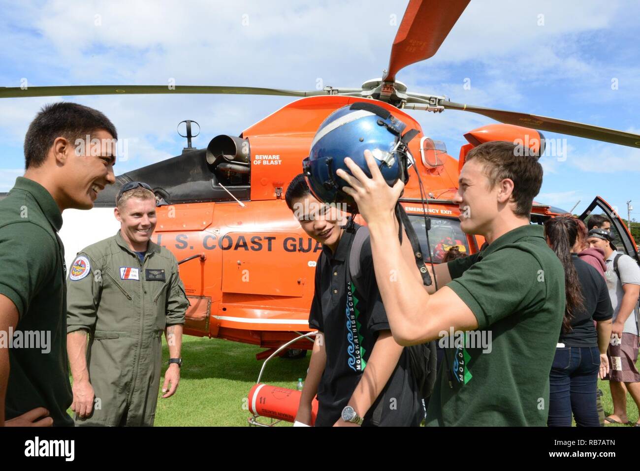 Aviation rescue swimmer school hi-res stock photography and images - Alamy