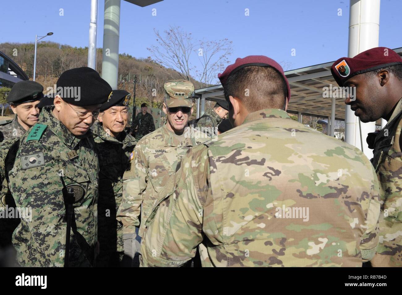 Republic of Korea Special Warfare Command Commanding General, Lt. Gen ...