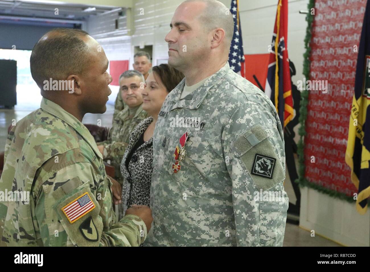 Sgt. Maj. Robert Goldsmith is awarded the Mississippi Magnolia Cross ...