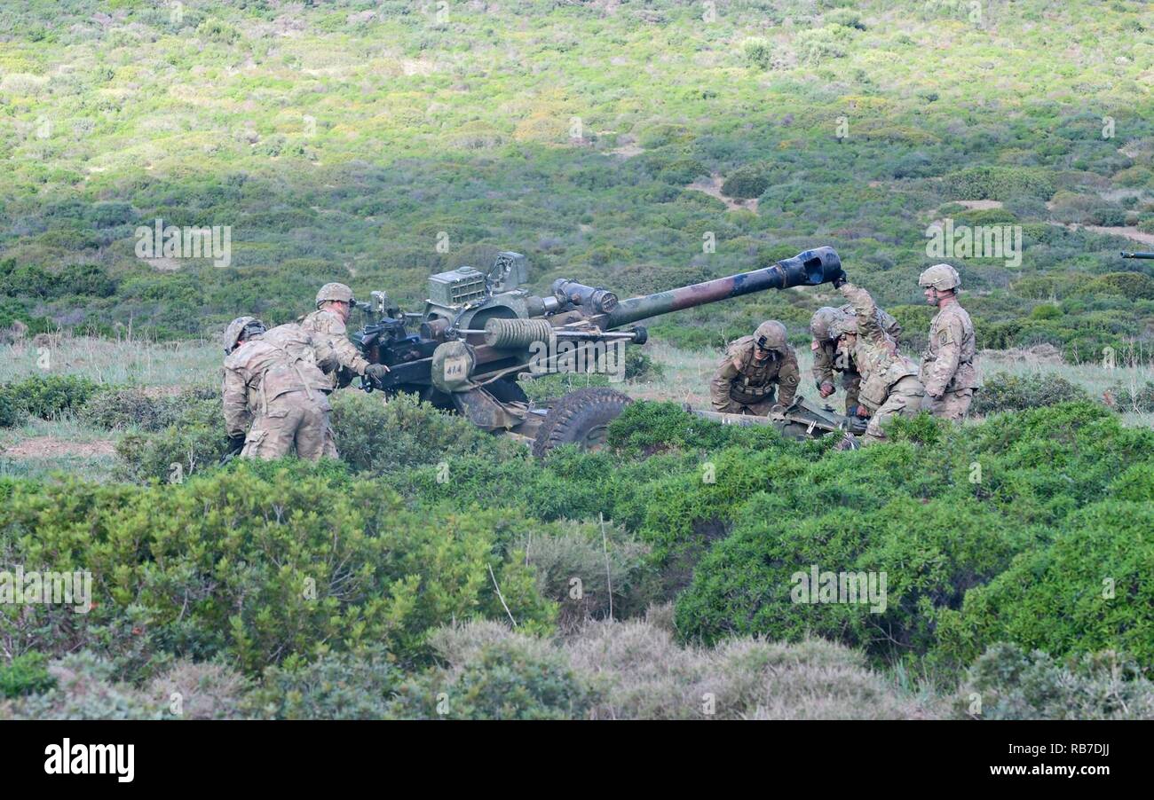 U.S. Army artillerymen assigned to Battery A, 4th Battalion, 319th ...