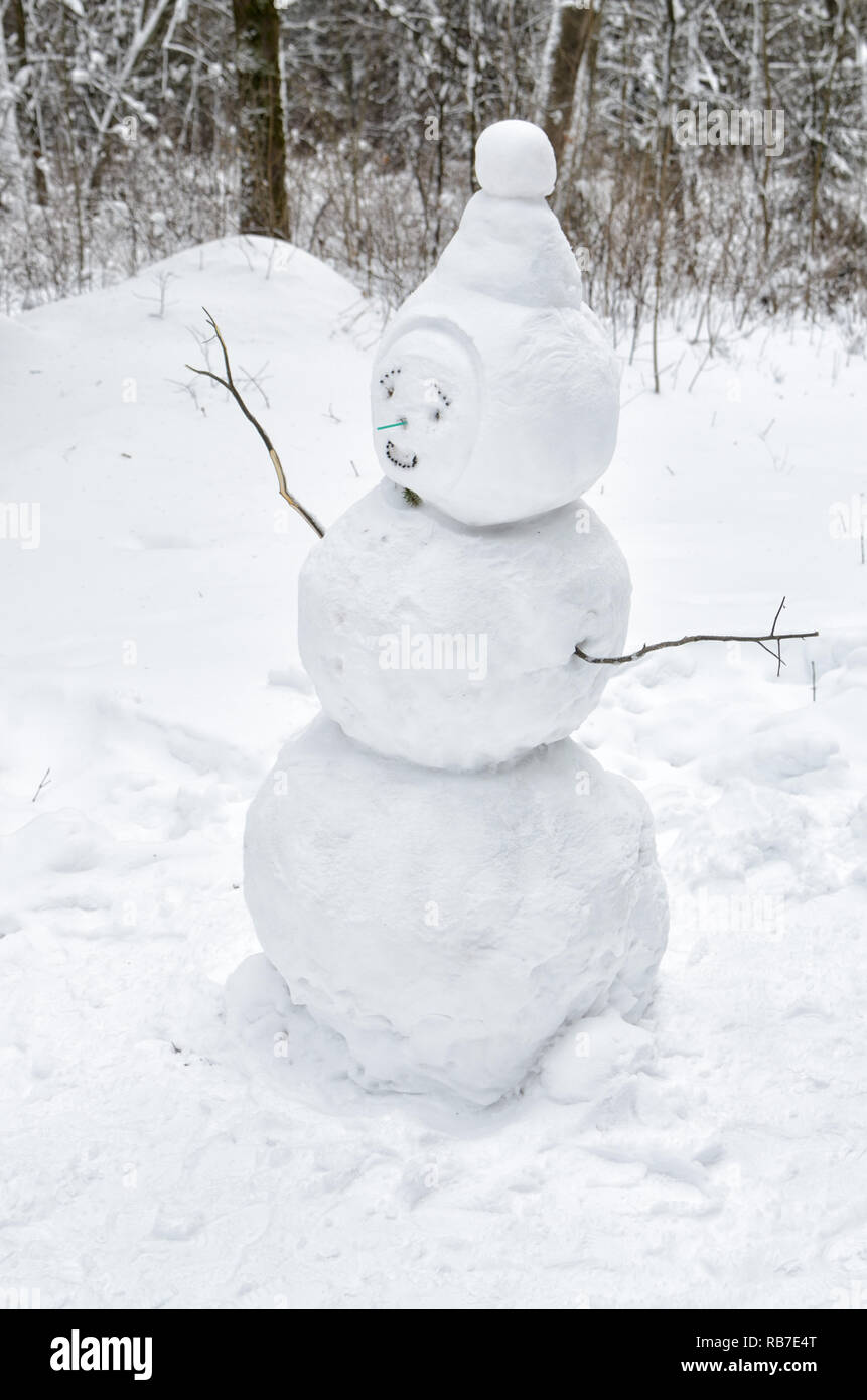 Snowman cobbled together children hi-res stock photography and images ...