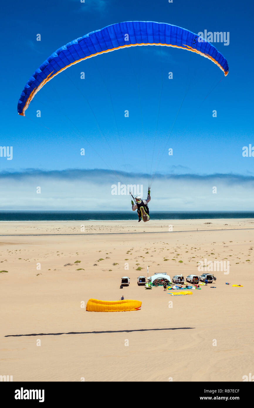 Paragliding over Dunes of Namib Desert, Long Beach, Swakopmund, Namibia ...