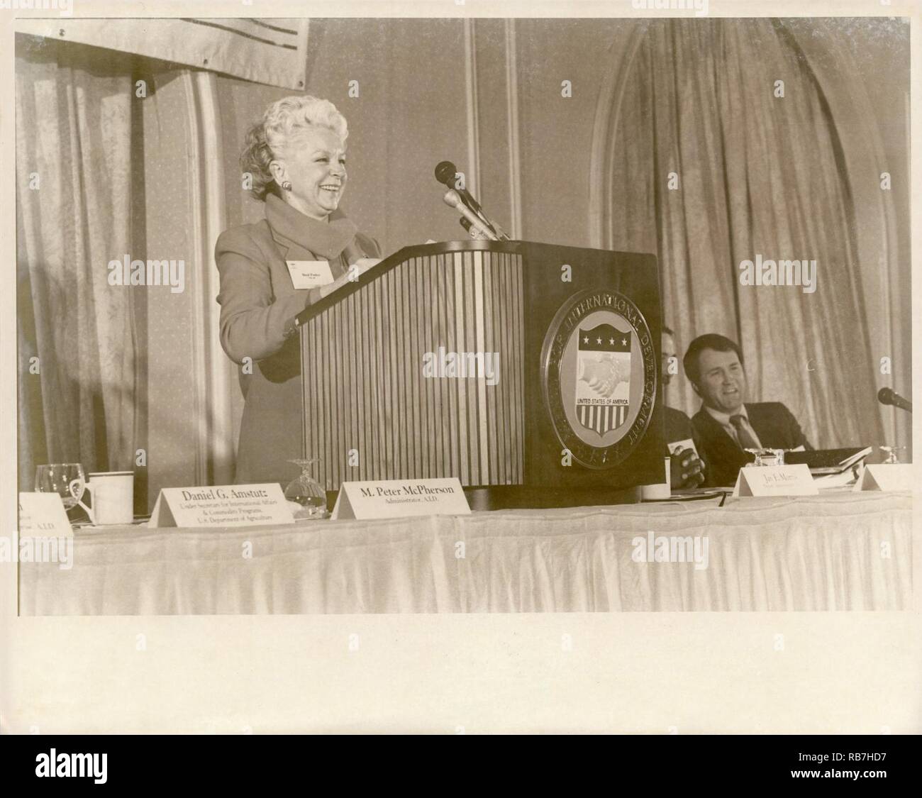 Privatization Conference - Speaking at podium Stock Photo - Alamy