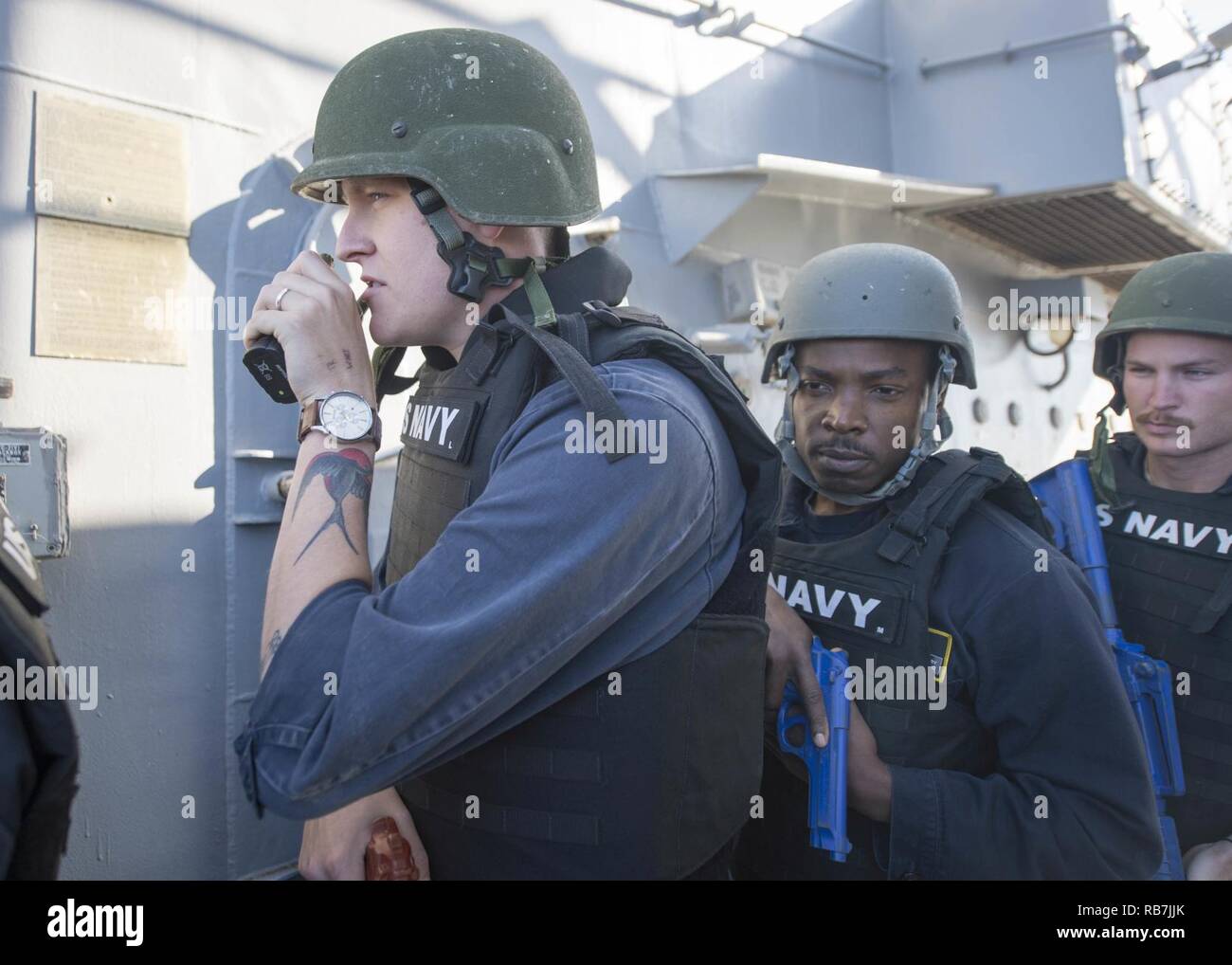 BHR, Bush > W > (CVN 77), cvn 73, ddg 80, destroyer, DQ503, Elberg ...