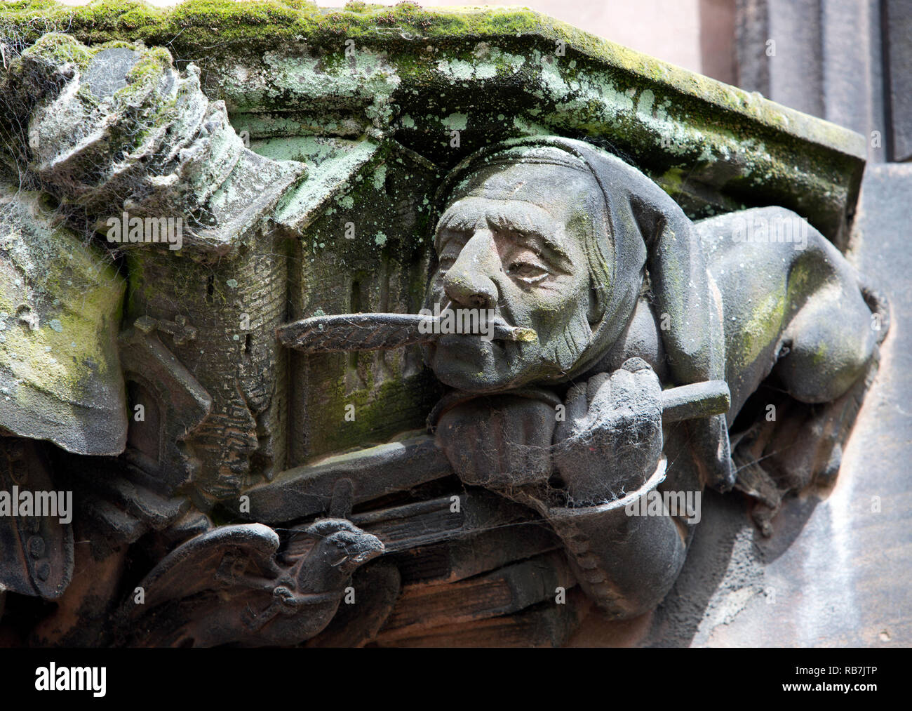 Chester carvings hi-res stock photography and images - Alamy